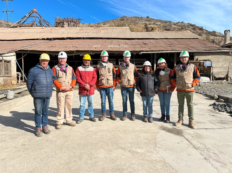 Visita de equipo de SONAMI a productores de la pequeña minería - SONAMI ...
